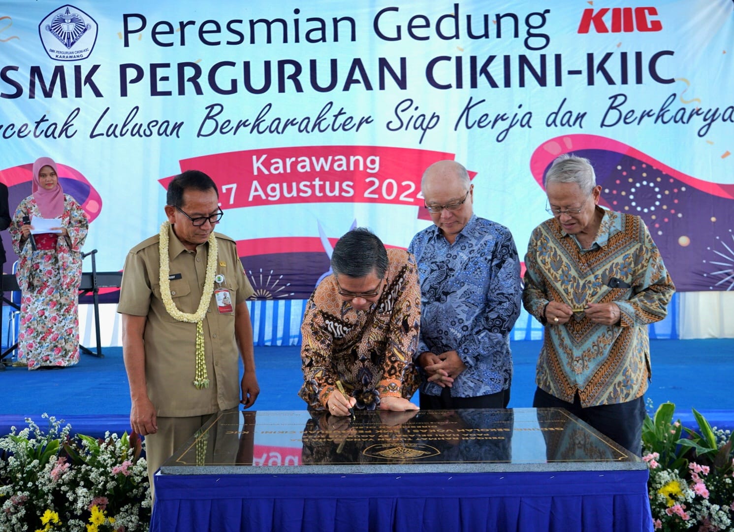 Sinar Mas Land Resmikan SMK Perguruan Cikini di KIIC Karawang